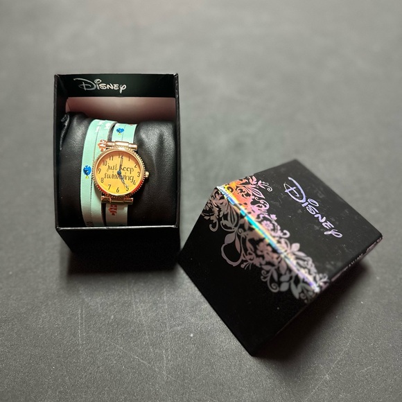 Disney | Other | Disney Pixar Finding Nemo Just Keep Swimming Watch ...
